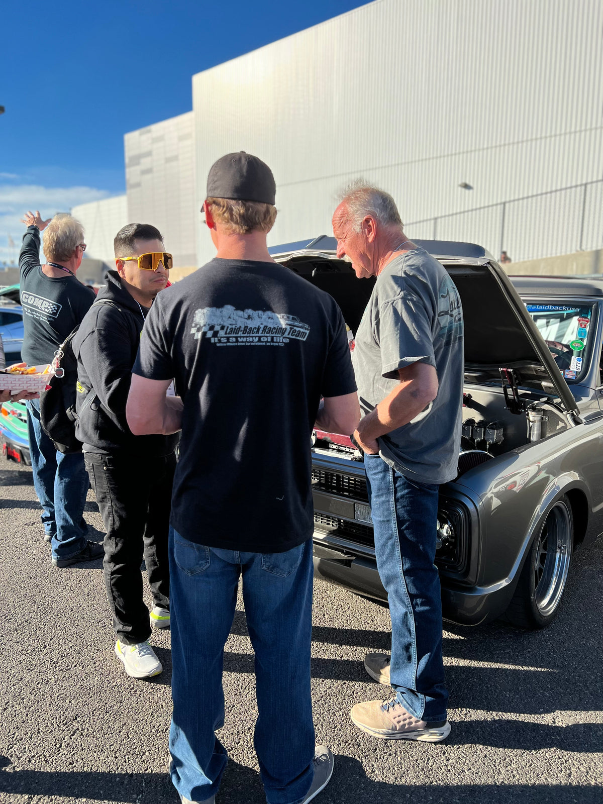 Laid-Back | Retro-Inspired High Quality Graphic Apparel